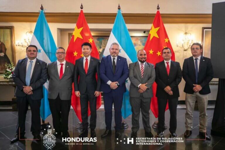 Bolivian state-owned company and Chinese consortium CBC sign lithium ...